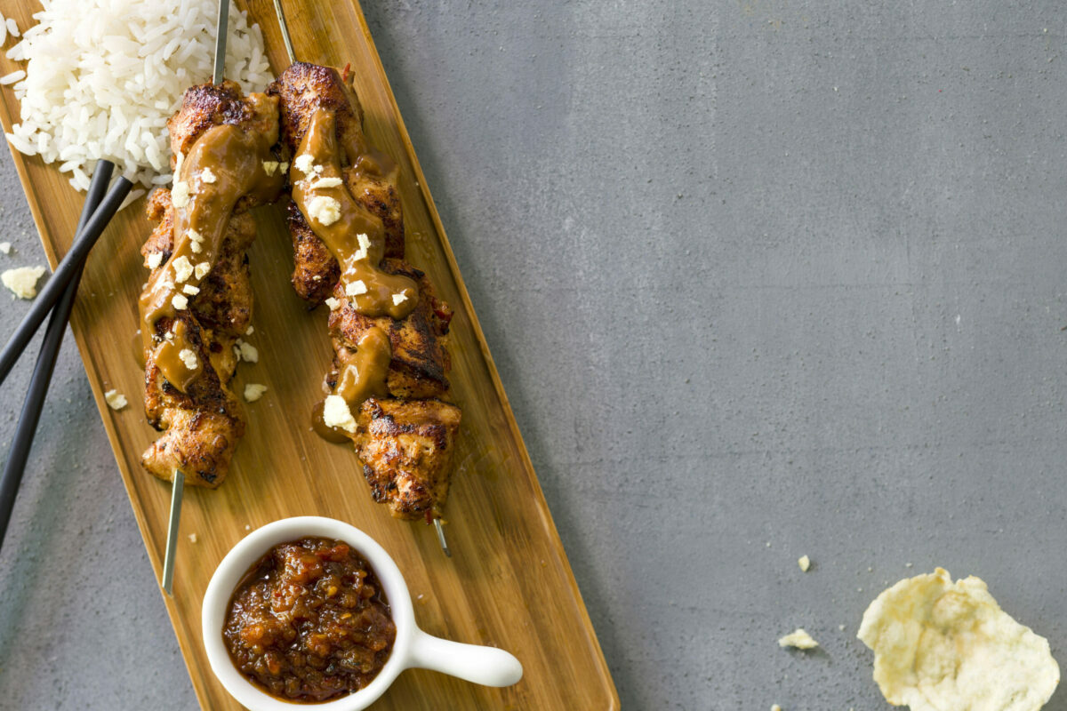 Lactose free chicken satay with peanut sauce - Intoleran US